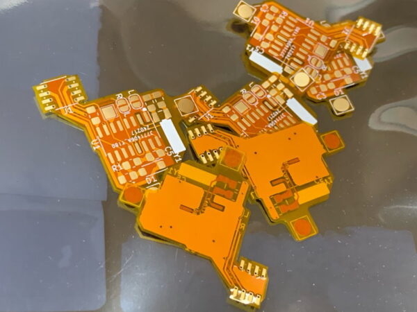 フレキシブル基板を作ってみた（JCLPCBのFlex PCB） | jh4vaj