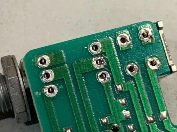 TR-751のボリュームを交換（代替品を入手） | jh4vaj